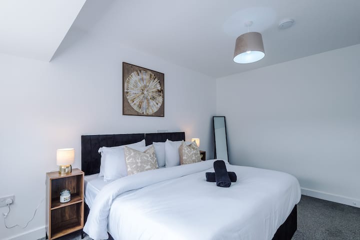 10%off|7nightdeal|student|parking|wifi|sleeps8 - バーミンガム