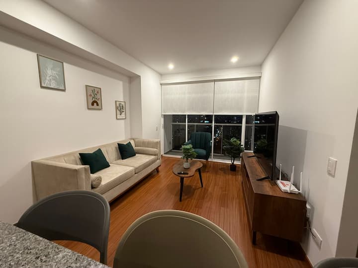 Lindo, Céntrico Y Moderno Apartamento - Peru