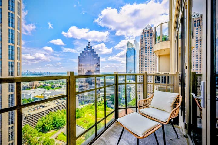 Midtown Paradise Penthouse - Atlanta, GA