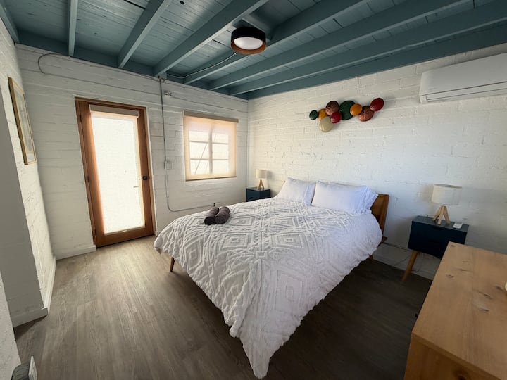 Homestead Getaway - Artist Refuge In The Desert - Twentynine Palms, CA