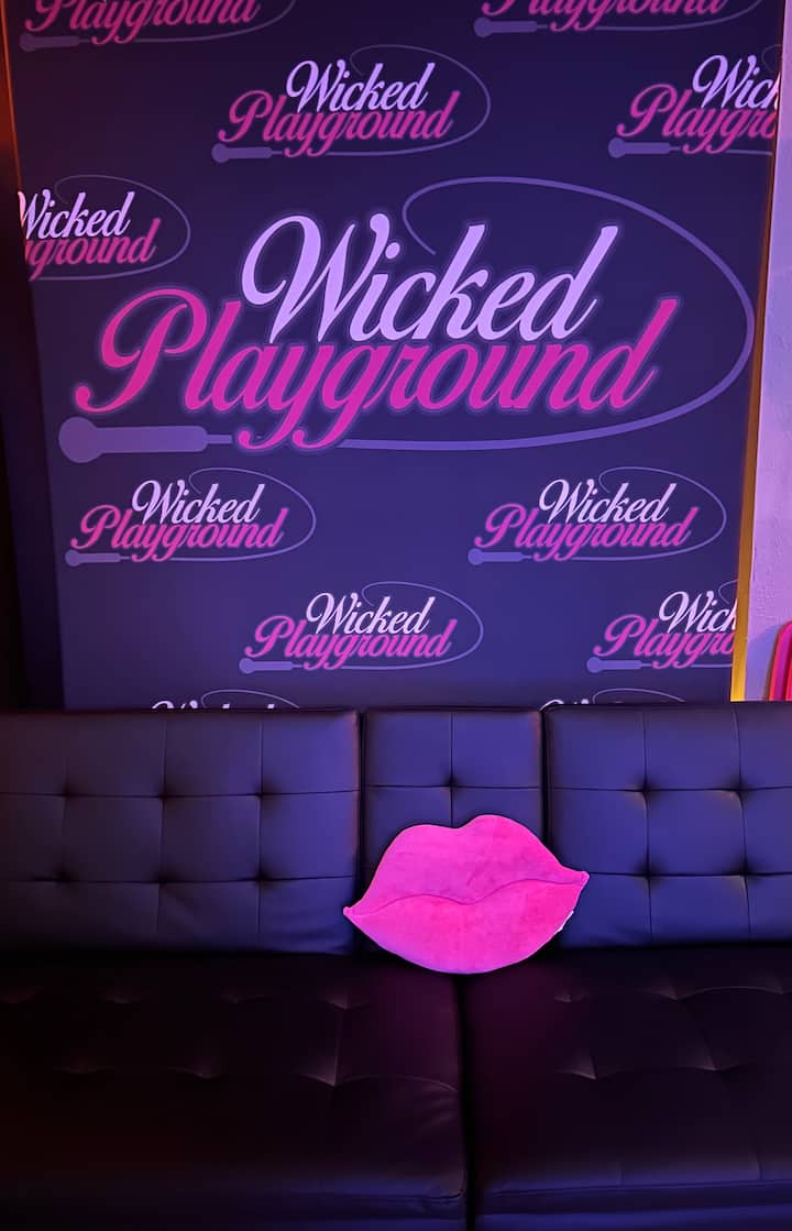 The Playground: Venue For Intimate Affairs - Easton, PA