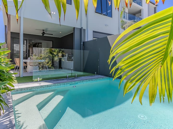 3-bed Beach Retreat · Pool · 1 Min Walk To Sand - Australia