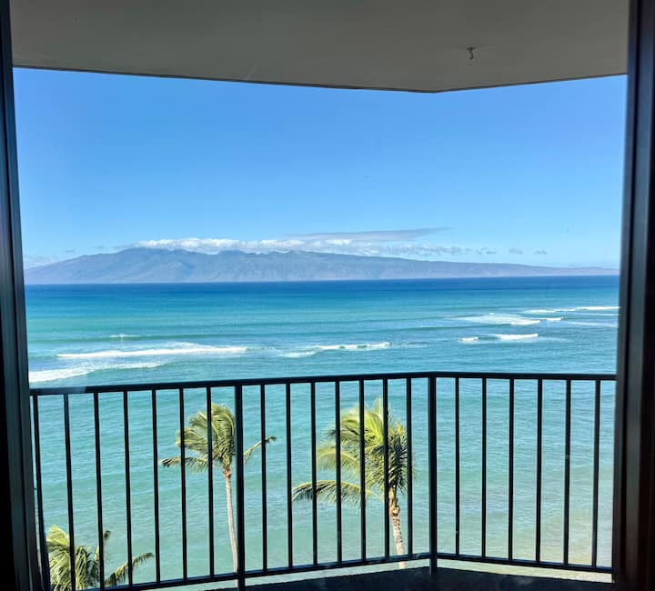 Oceanfront Condo-sleeps 4 1br Valley Isle #1005 B - Maui