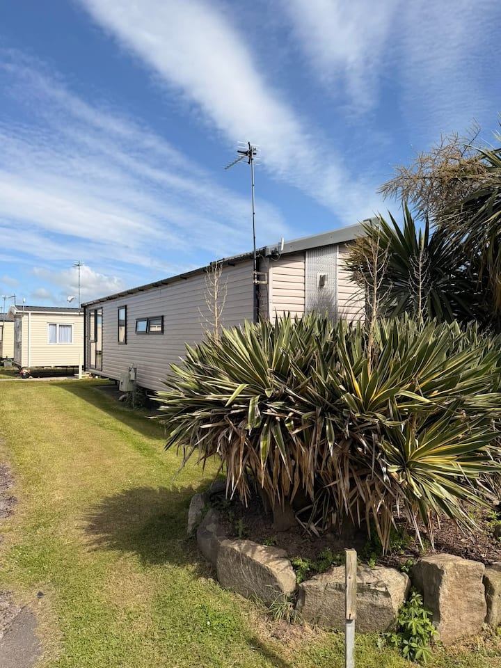 Caravan Alix 3 Bed - Towyn