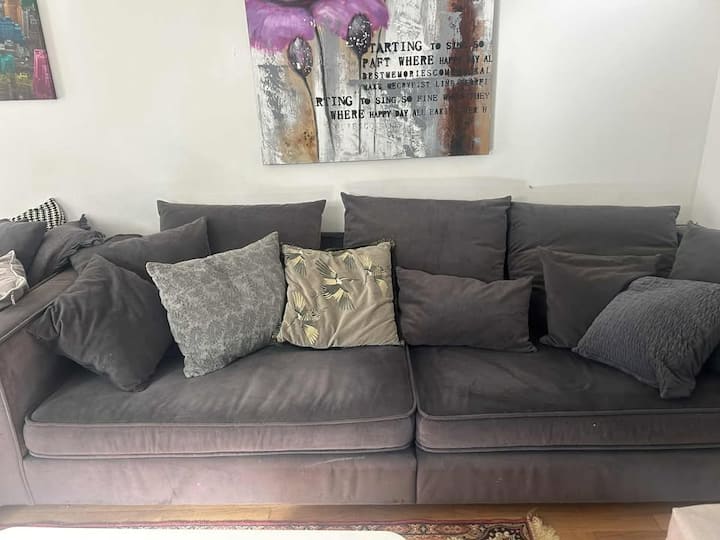 Cosy Apartment In Heart Of ÄLvsjö - Stockholm