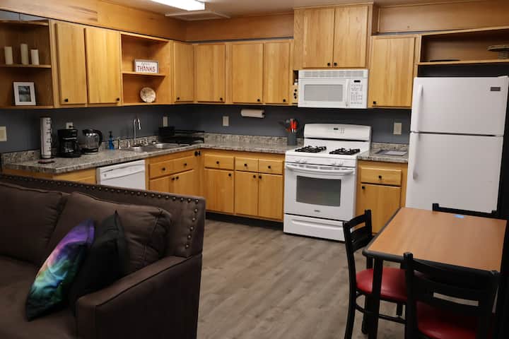 Unit A, Northern Lights Wolf Lodge, Tundra Wolf - Wasilla, AK