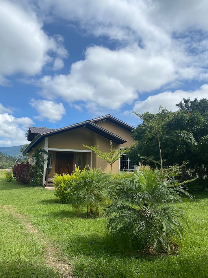 Tina’s Cottage - Guaimaca