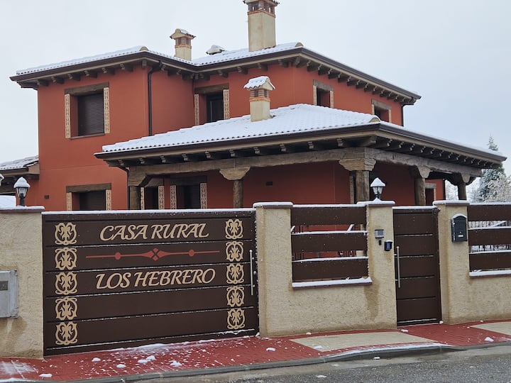 Estrena Nuestra Casa Rural Los Hebrero - Segovia