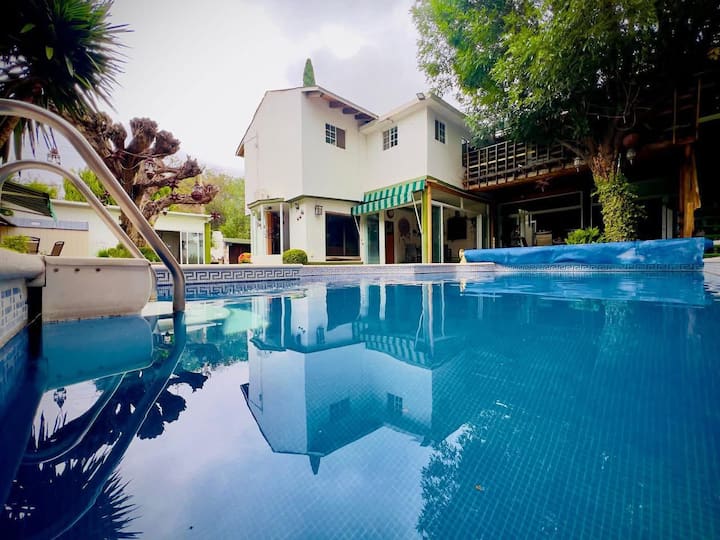 Casa Con Alberca En Residencial La Florida - Mexico