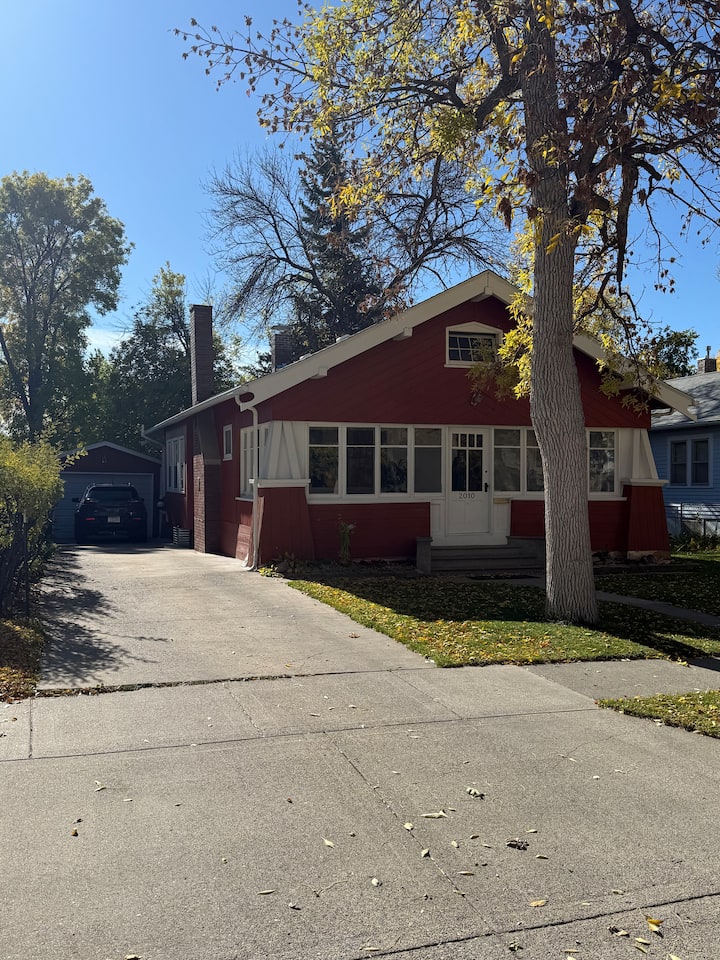 Easy Stay, Down Stairs Apartment! - Great Falls, MT