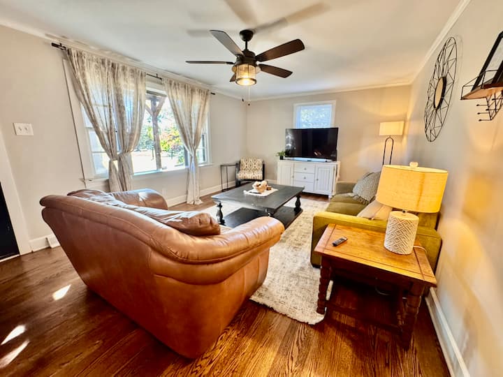 3bd/1bth Hidden Gem | Fast Wifi | Outdoor Space - Eden, NC