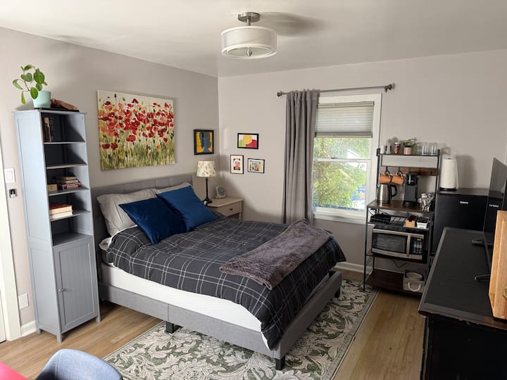 Nomad's Nest - Davis, CA