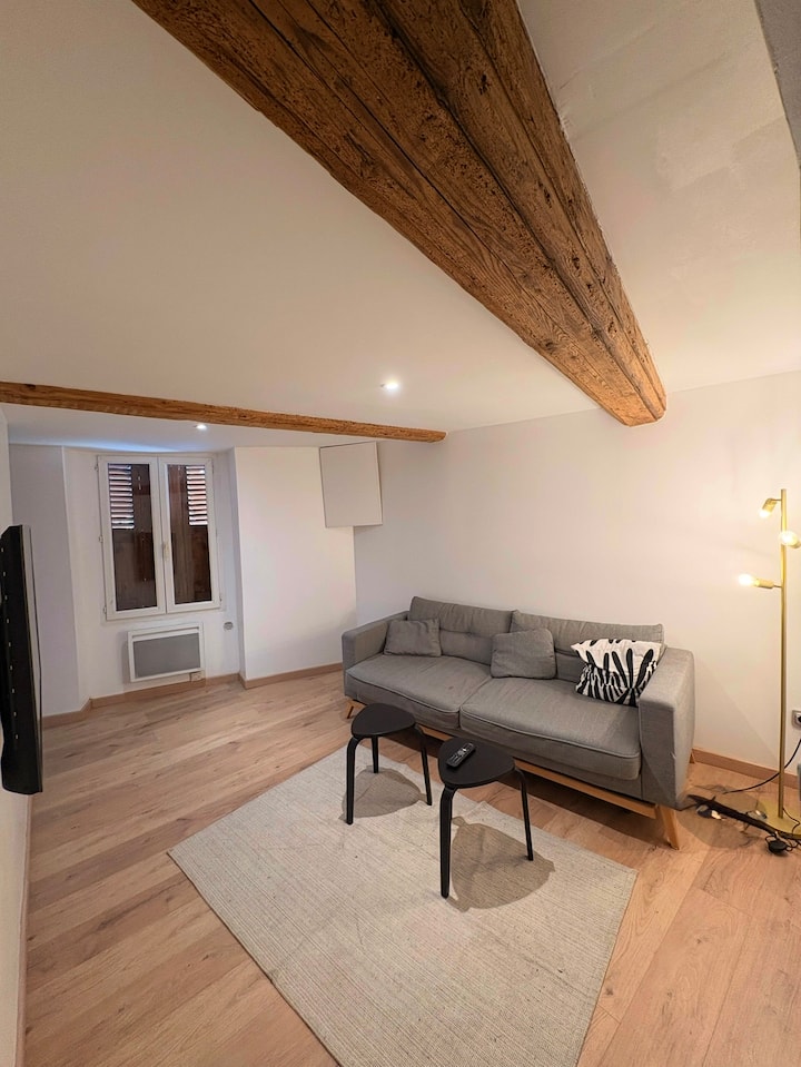 L’appart 21&nbsp;
T2 Cosy Sur Saint-chamond - Saint-Chamond