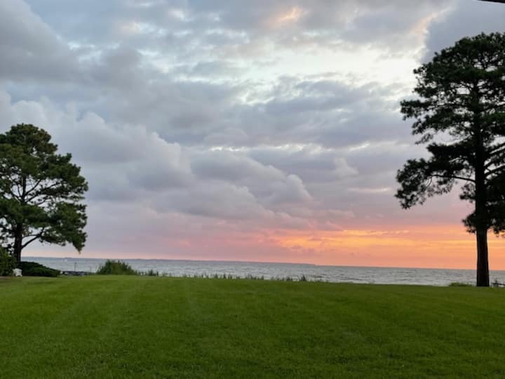 Bay Waterview Property - Chesapeake Beach, MD