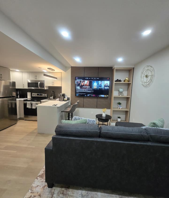 Rhote's Luxury Suite - Saskatoon