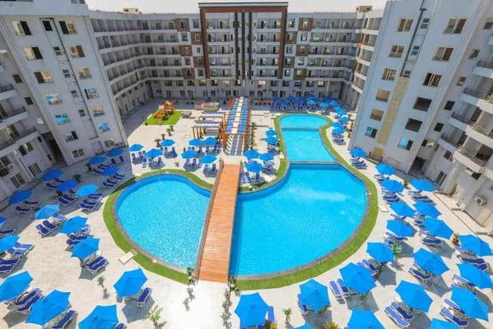 Luxury Duplex, Private Beach, Pool, Prime Location - Hurghada