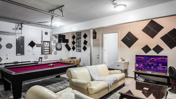 Minutes To Kalahari - 4 Bedrooms - Game Room - Mount Pocono, PA