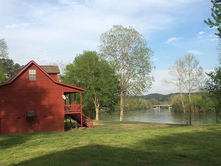 Cabin On The White River - Record Size Trout! - Calico Rock, AR