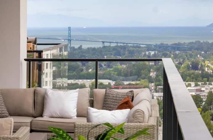 Luxurious Ocean Mountain View - North Vancouver - North Vancouver