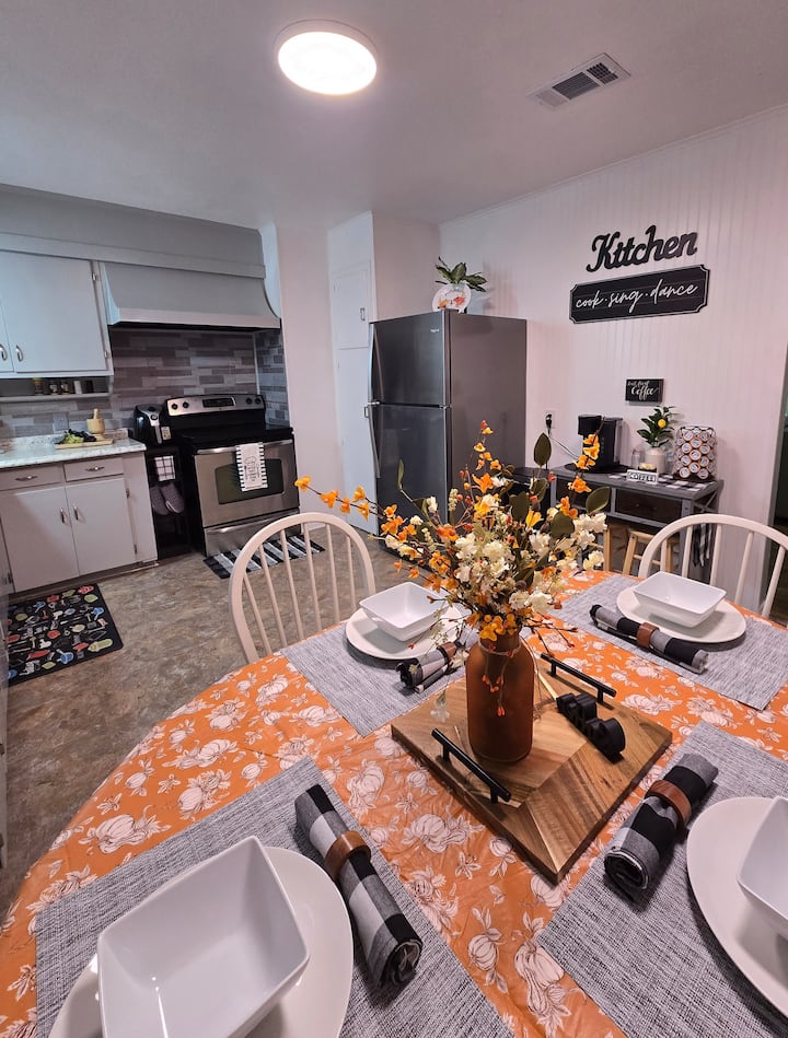 Home In Longview - Longview, TX