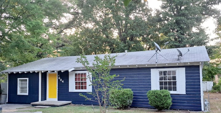 Home In Longview - Longview, TX