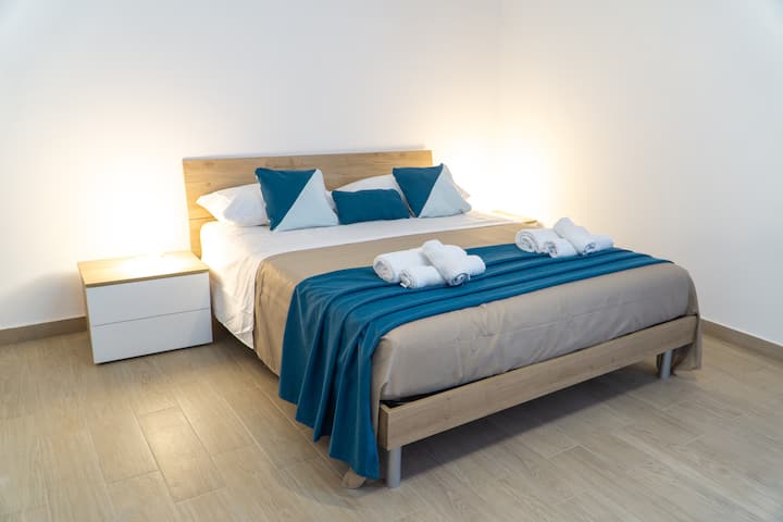 [Catania Centro - Etnea] 2 Bedrooms + Wi-fi + A/c - Catania