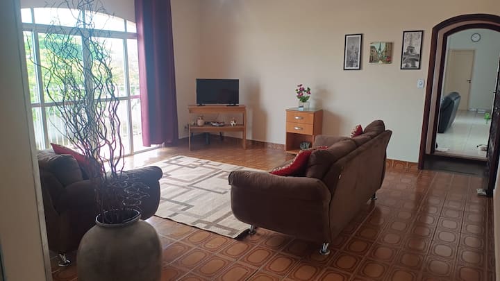 Apto Espaçoso, Seguro, 250 Metros Da Praia - Peruíbe