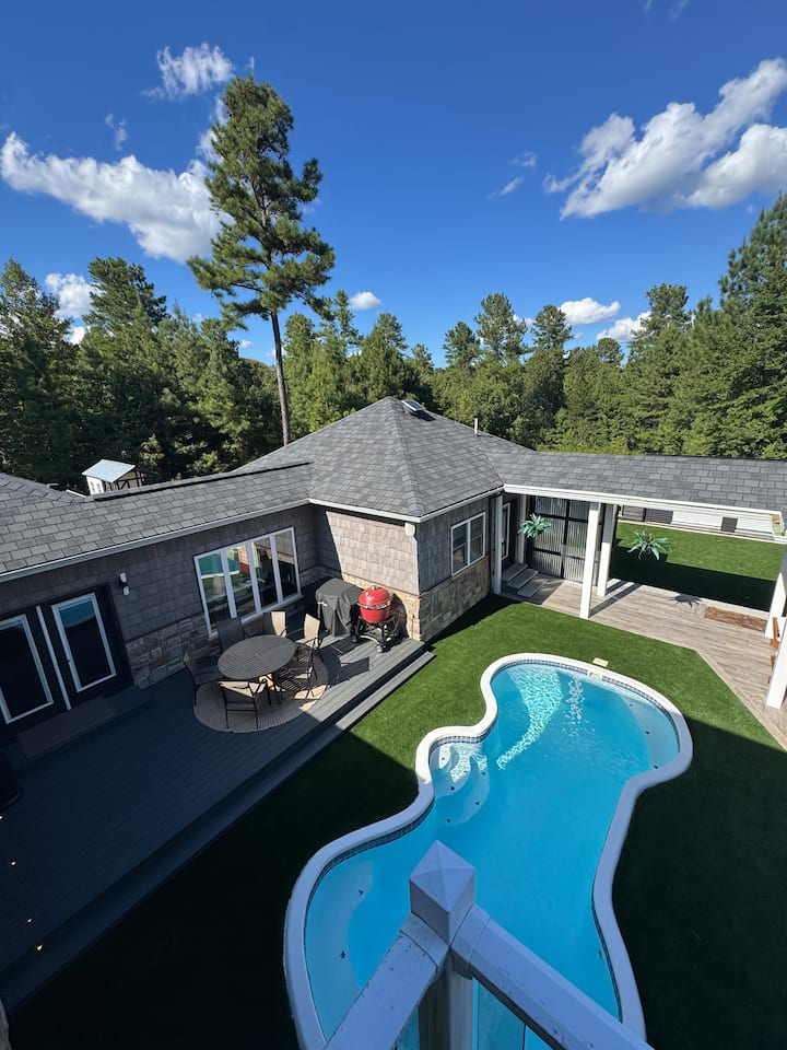 Deerwood Retreat - Lake Anna, VA