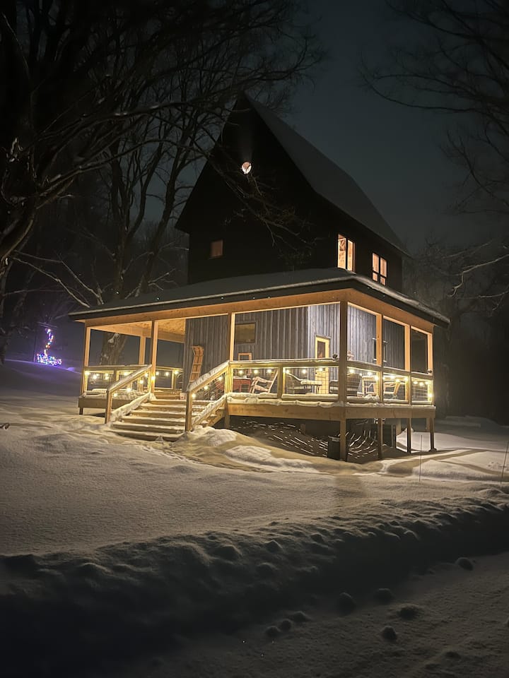 The Carriage House At Bittersweet - Boyne City, MI