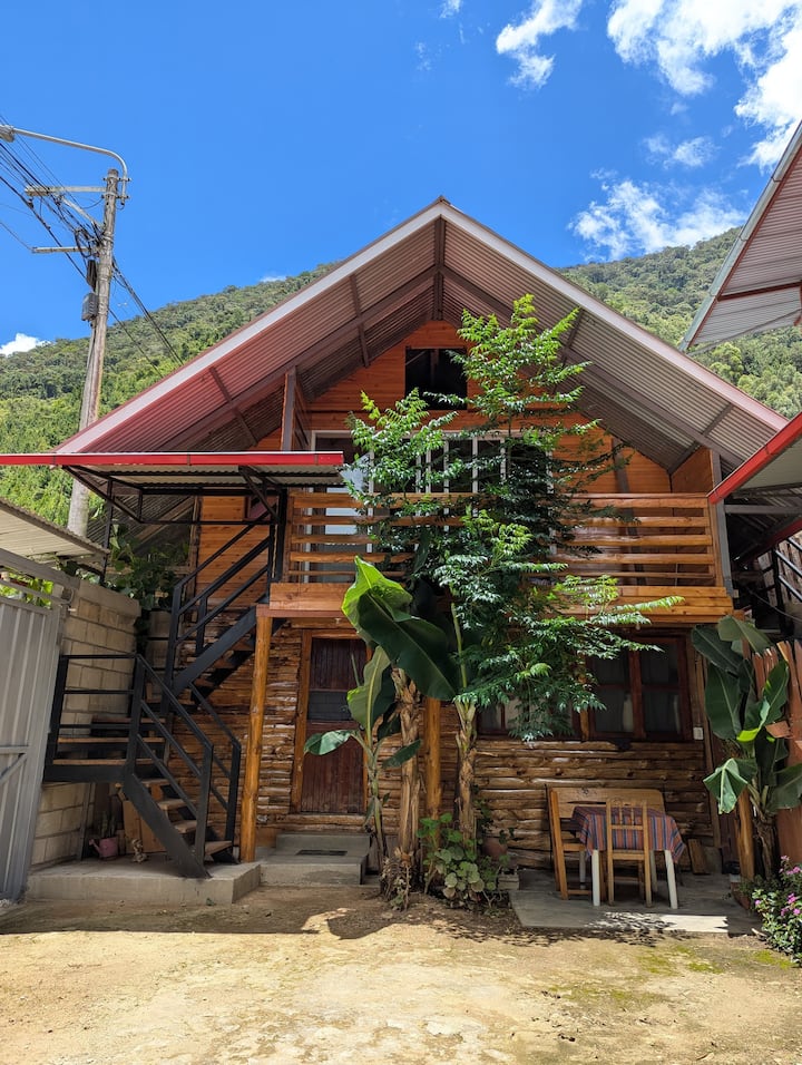 3 Habitaciones Para 5 A 11 Personas Cochera 10 S - Oxapampa