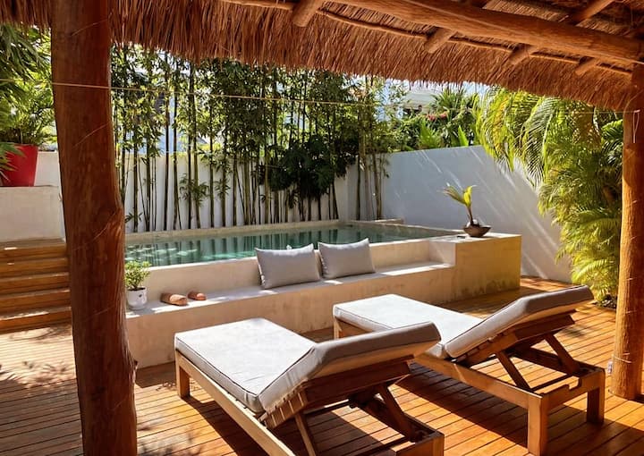 Casa Hermosa Alado De La Playa Con Alberca Privada - Cancún