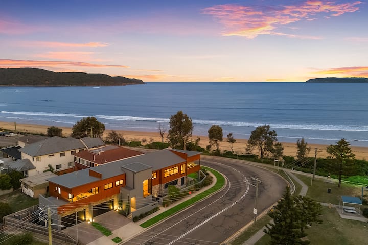 Beachfront Luxury • Patio W Bbq • Air-con • Wifi - Ettalong Beach