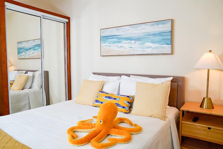 Borinquen Beach Getaway - Apt 1 | Minutes To Beach - Aguadilla