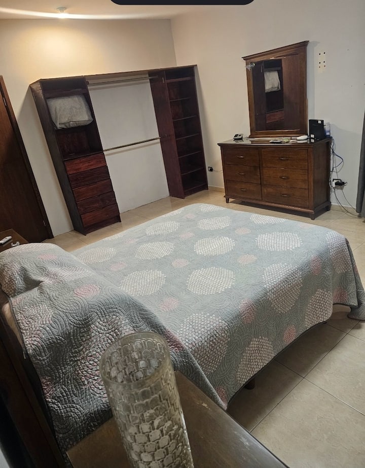 Gran Habitación Iluminada - Guadalupe