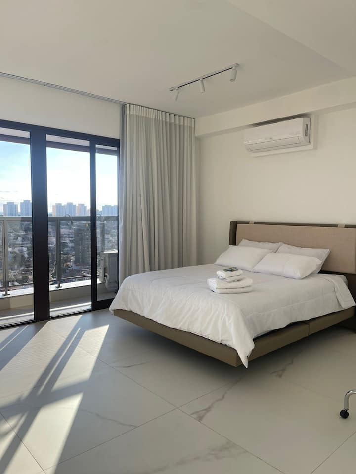 Studio With Wi-fi, Air Cond., And Parking Space - Campinas