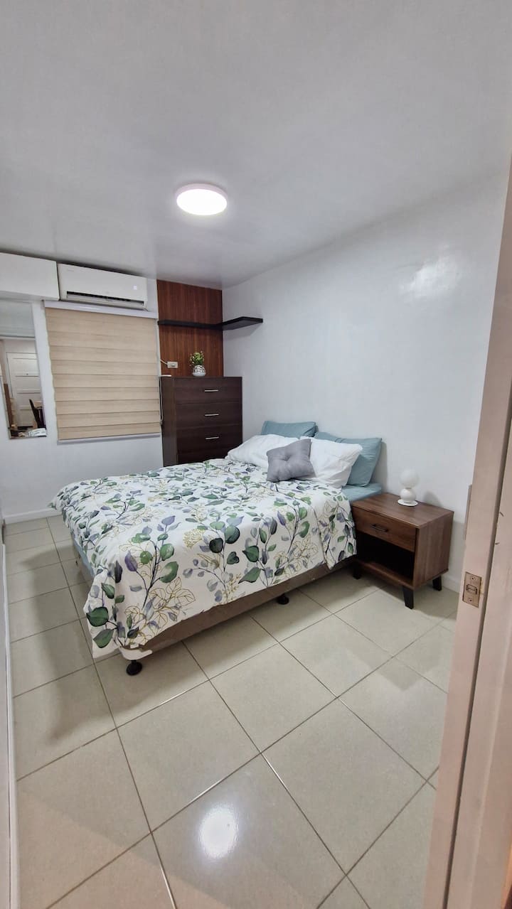 Spacious Family-friendly Crib - Mandaue City
