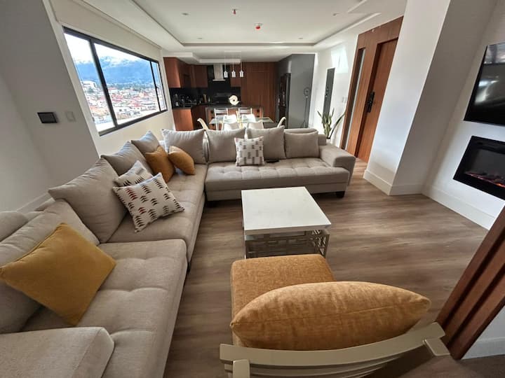 3br · 2.5ba · Piso 7 · Vista Y Lujo Espectacular - Cuenca