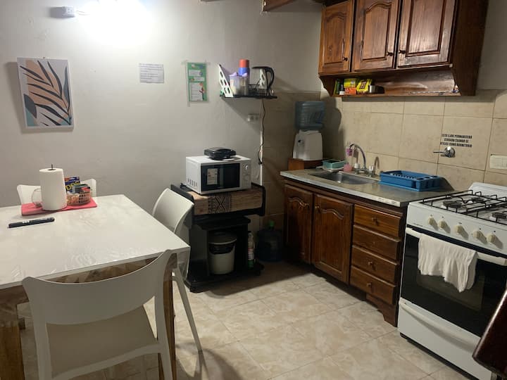 Incluye Descuentos
Parque Termal/comidas/heladeria - Condado de Dolores