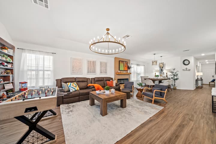 4 Br 6 Beds Cozy Farmhouse Retreat Mins To Amazon - San Marcos, TX