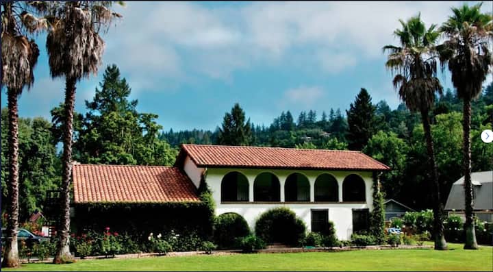 Napa Valley Retreat - Duckhorn Vineyards, St Helena