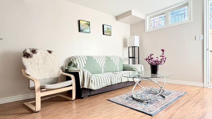 A&m Cozy House 2bed 独立入口地下室 - Markham