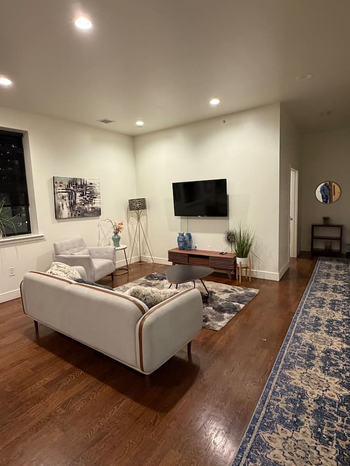 Spacious 2br • 5 Mins To Prudential Center: Newark - Bayonne, NJ