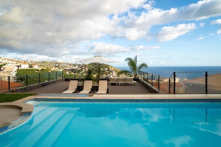 Calma Retreat - Pool & Lodge - Madeira