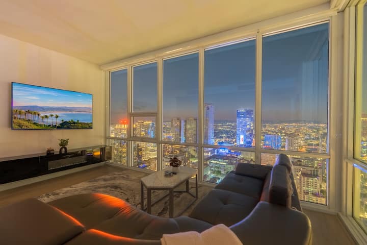 Penthouse With Million-dollar View|pool-gym-tennis - 柏本克