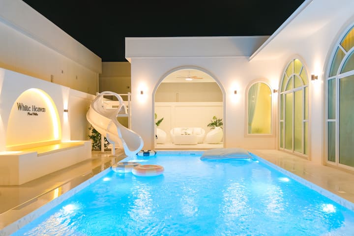 White Heaven Pool Villa Pattaya - Thailand