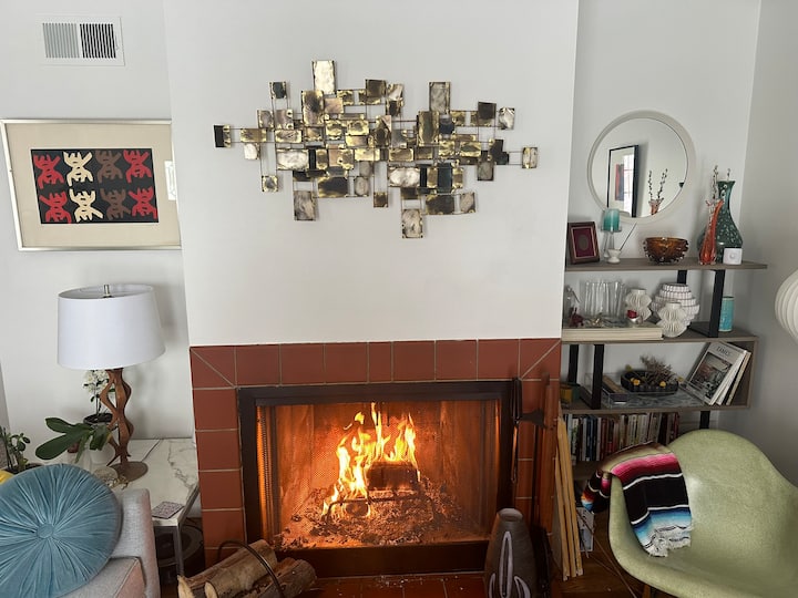 Monthly Midmod 2/1 In Denver - Great Location! - Denver