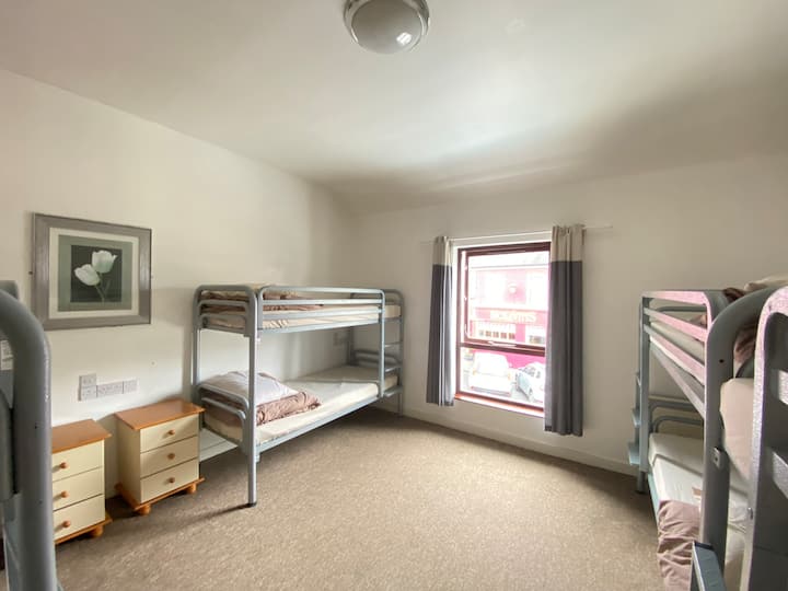 Sky Lodge - Carlingford