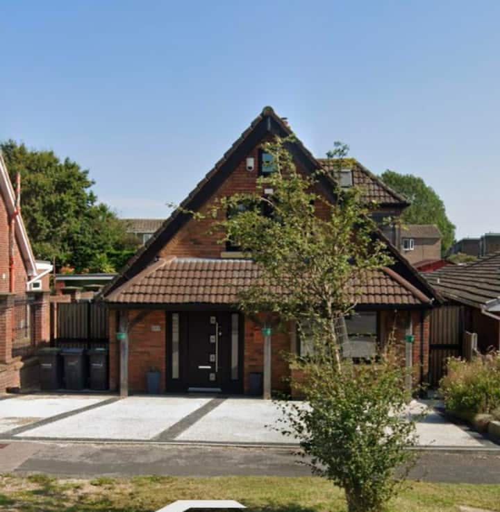 Brooke House - Portsmouth