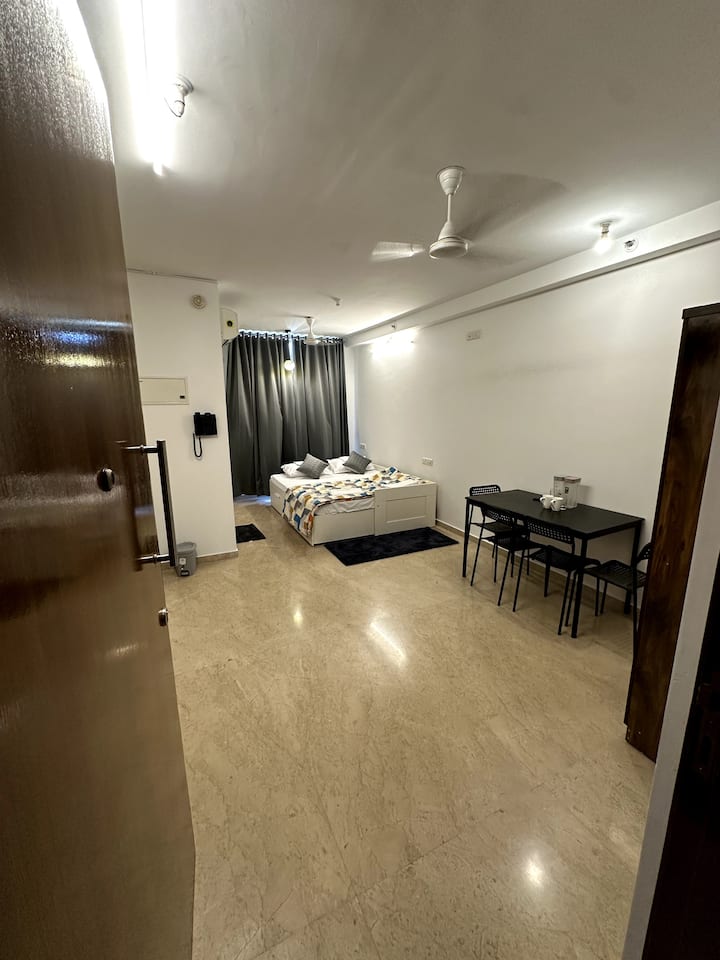 Mi Casa In Thane West
1405, Solitaire C - Thane