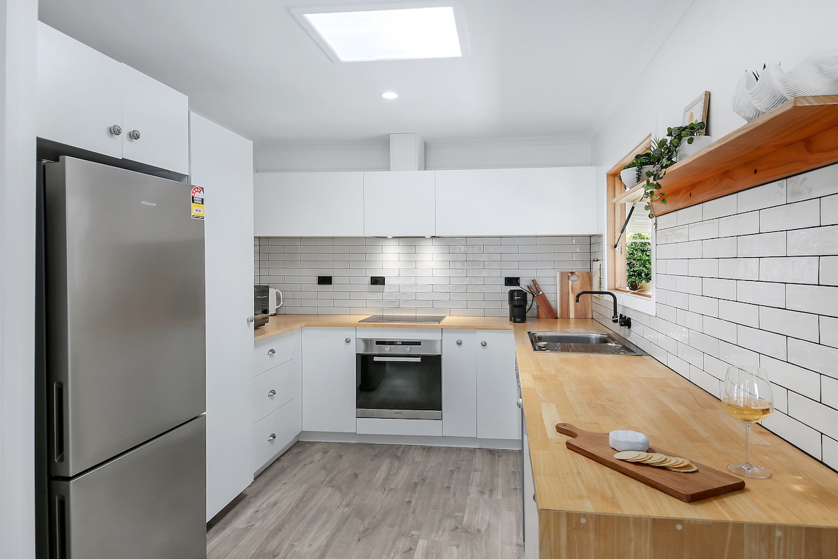 Oasis côtière, à pied de la plage de Mooloolaba + jardin - Maisons à ...